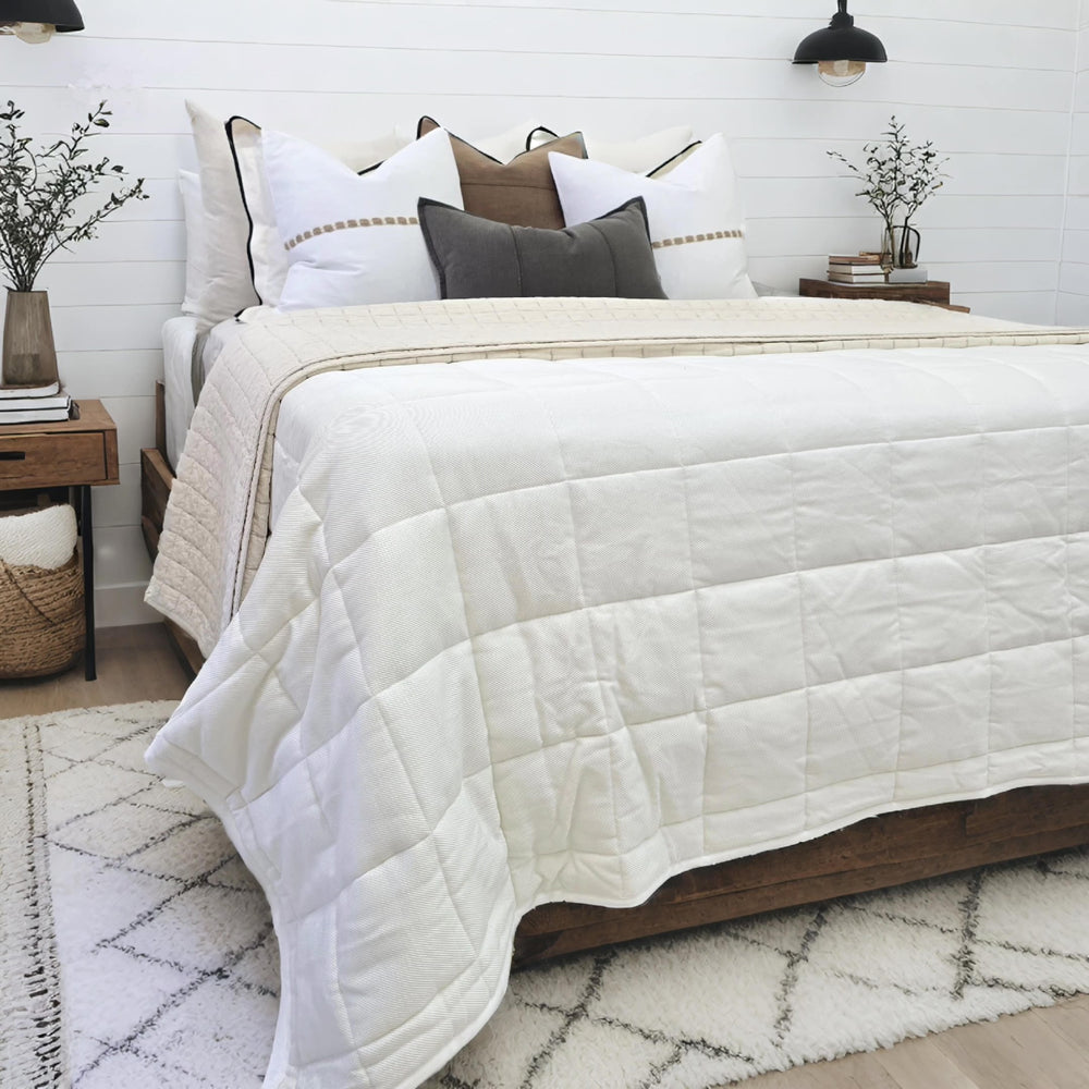Cotton Coverlets - Super King & Queen Bedspreads & Comforters | Macey ...